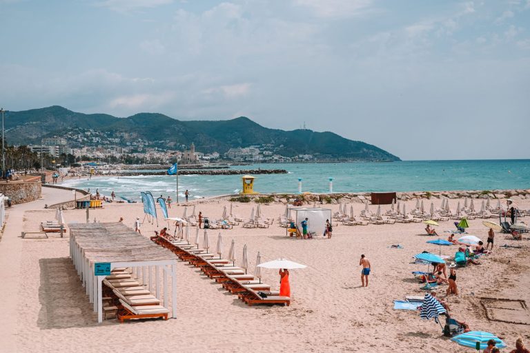 Que faire à Sitges ⭐️ Guide complet et gratuit 2026