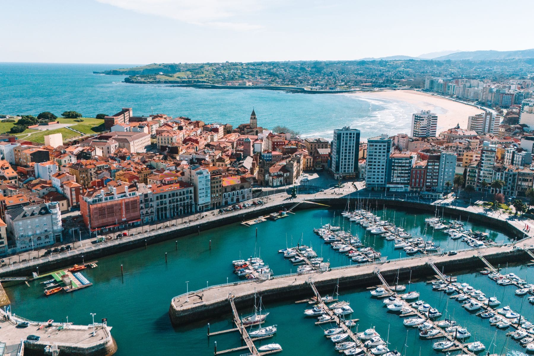 Merece la pena visitar gijón foto - Blackdragontours.com